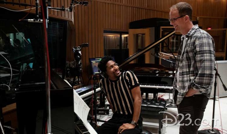 El músico Jon Batiste recrea 100 años de jazz en la película “Soul ...
