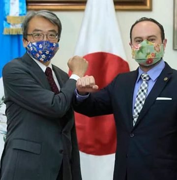 Vive una aventura extrema en el columpio gigante de Olopa