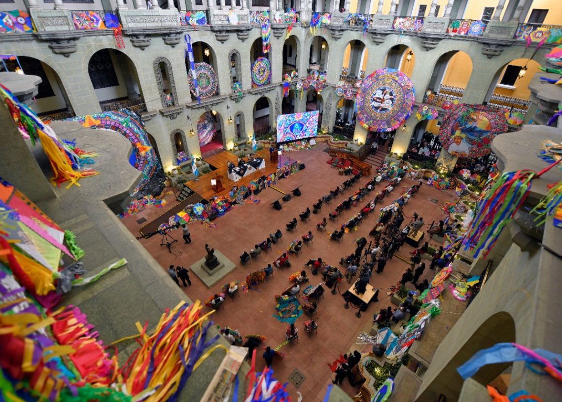 Festival de Barriletes Gigantes, colorido arte y tradición en Guatemala ...