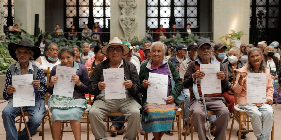 Nuevos beneficiarios del PAM del departamento de Guatemala agradecen ...