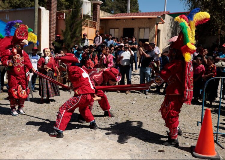 Danza de las Guacamayas o Ma´Muun, Patrimonio Cultural Intangible de la ...