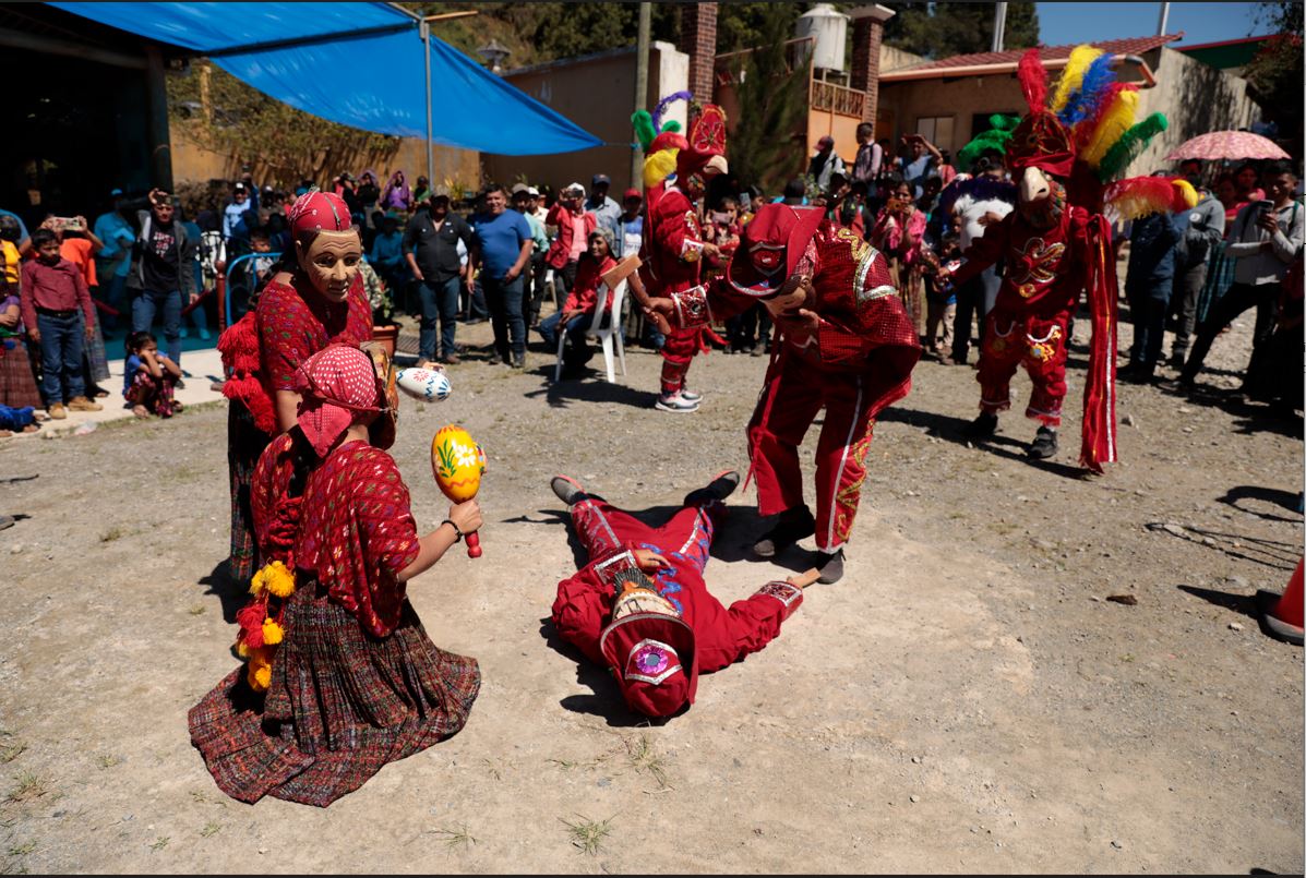 Danza de las Guacamayas o Ma´Muun, Patrimonio Cultural Intangible de la ...