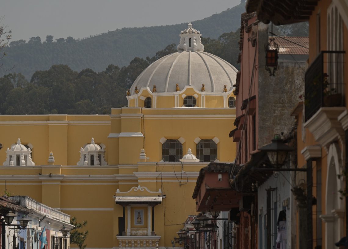 Sacatepéquez, donde la historia cobra vida entre volcanes y tradiciones ...