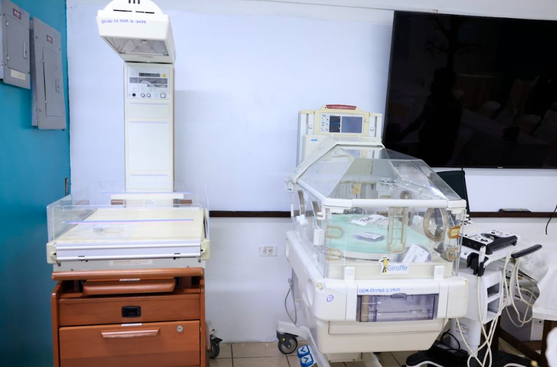 Hospital de Escuintla recibe equipo para atender a pacientes ...